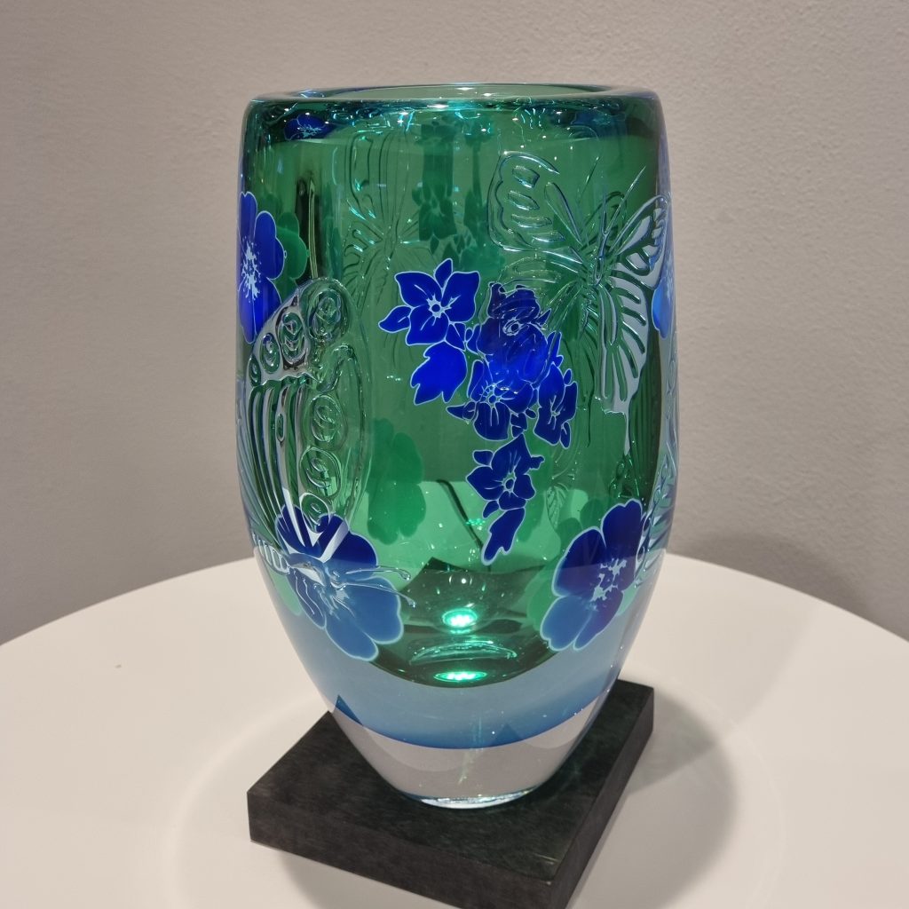 Micke Johansson - "Early summer" Glasunikat Graariel - KH Konst & Antik